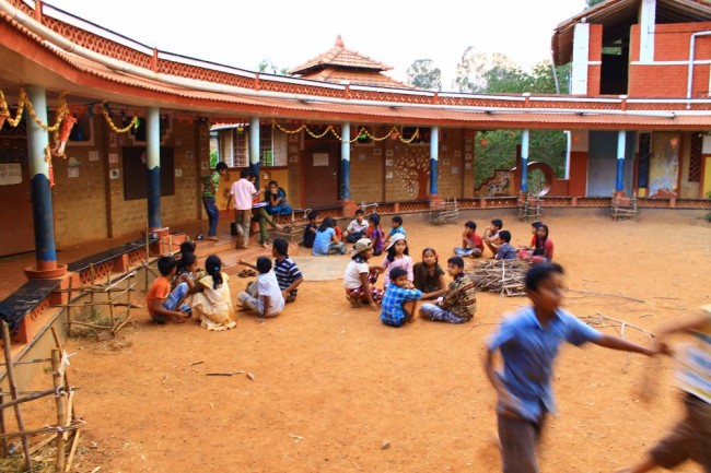 Putting play at the centre of learning: Baala Balaga School - Vikalp Sangam