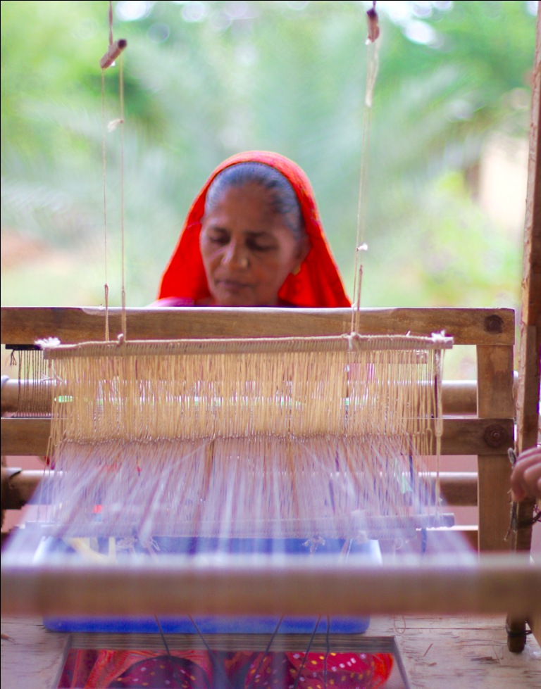 Weaving Threads of Art & Identity: A Kachchh Experience - Vikalp Sangam