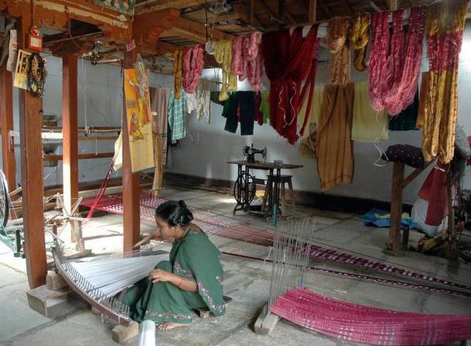 Collaborative Training for Telangana Women Weavers - Vikalp Sangam